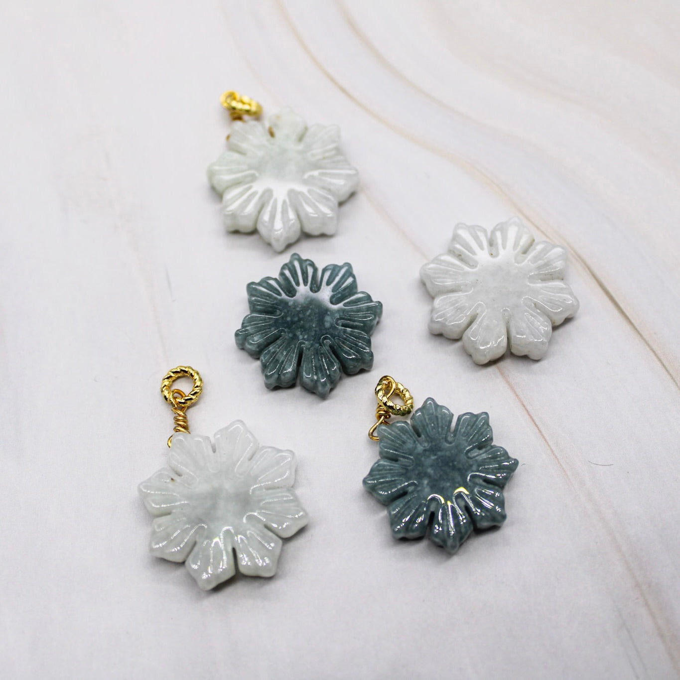 Grade A Filipino Sun Pendant – Sing Yan